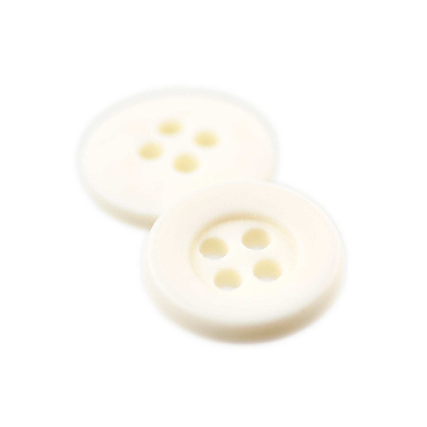 FOUR-HOLE WIDE RIM BUTTON MATTE OFF-WHITE – JackStock Haberdashery
