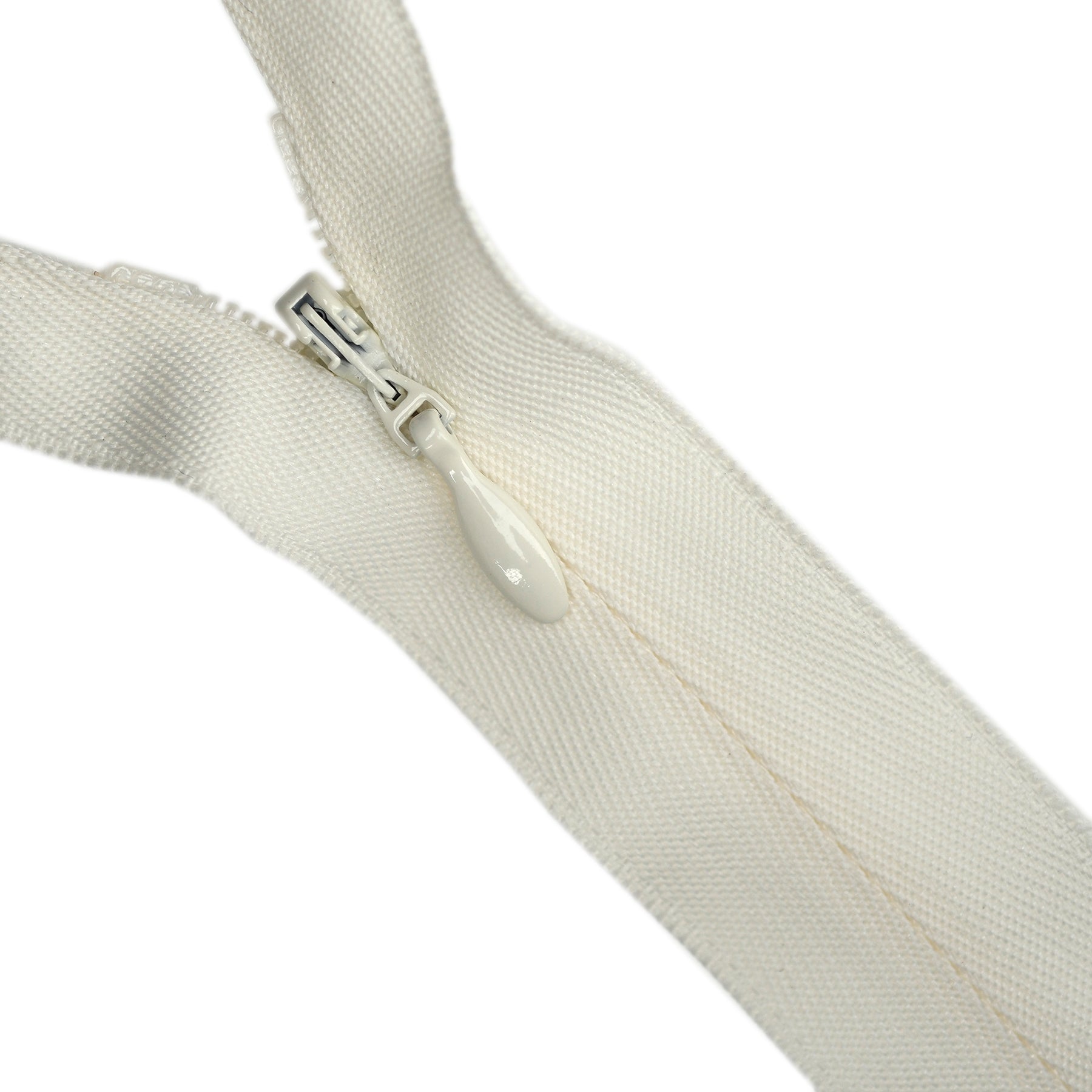 HEAVY-DUTY INVISIBLE ZIP COL 841 IVORY – JackStock Haberdashery